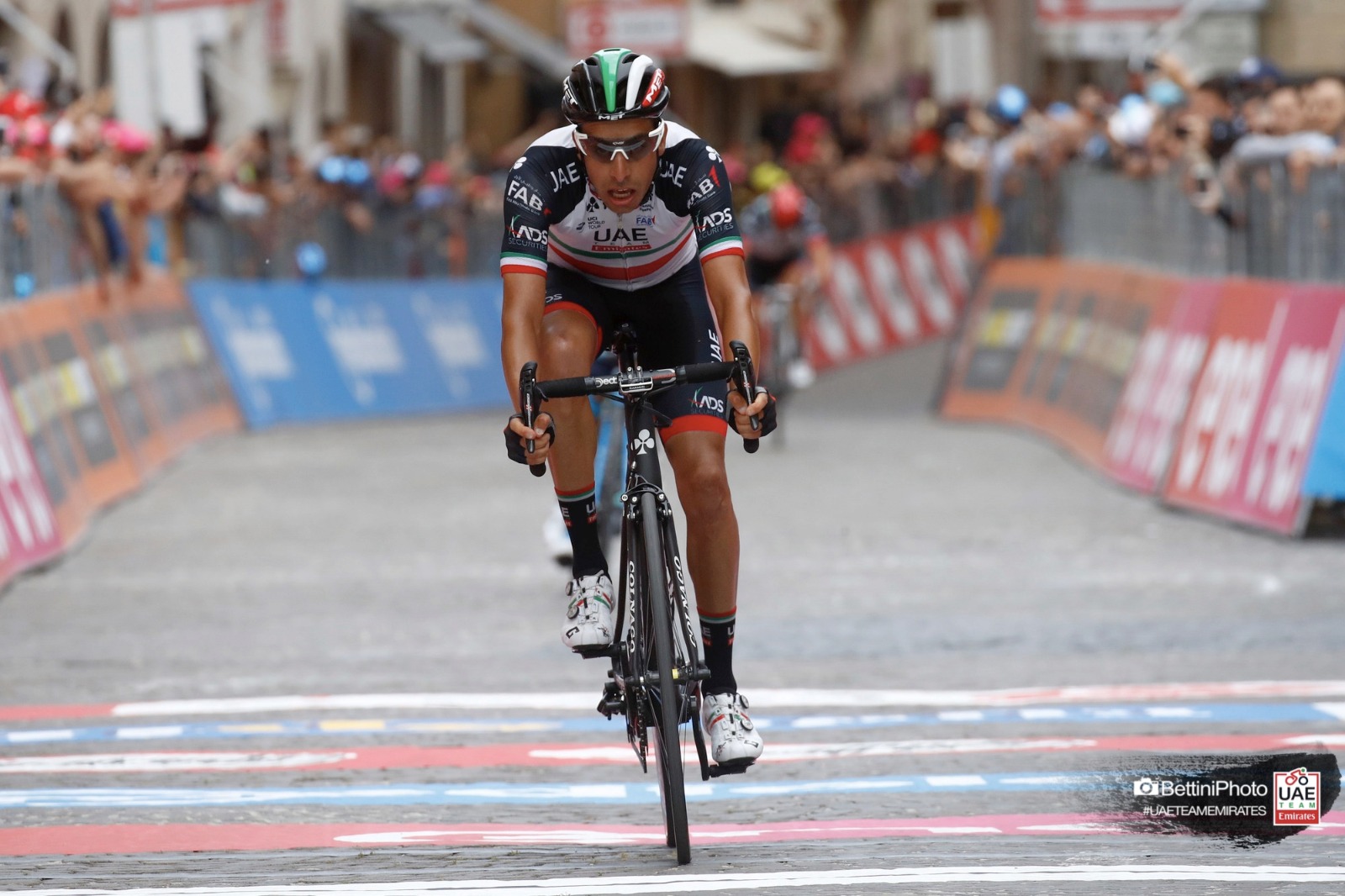Aru impressed with the team spirit - UAE team Emirates