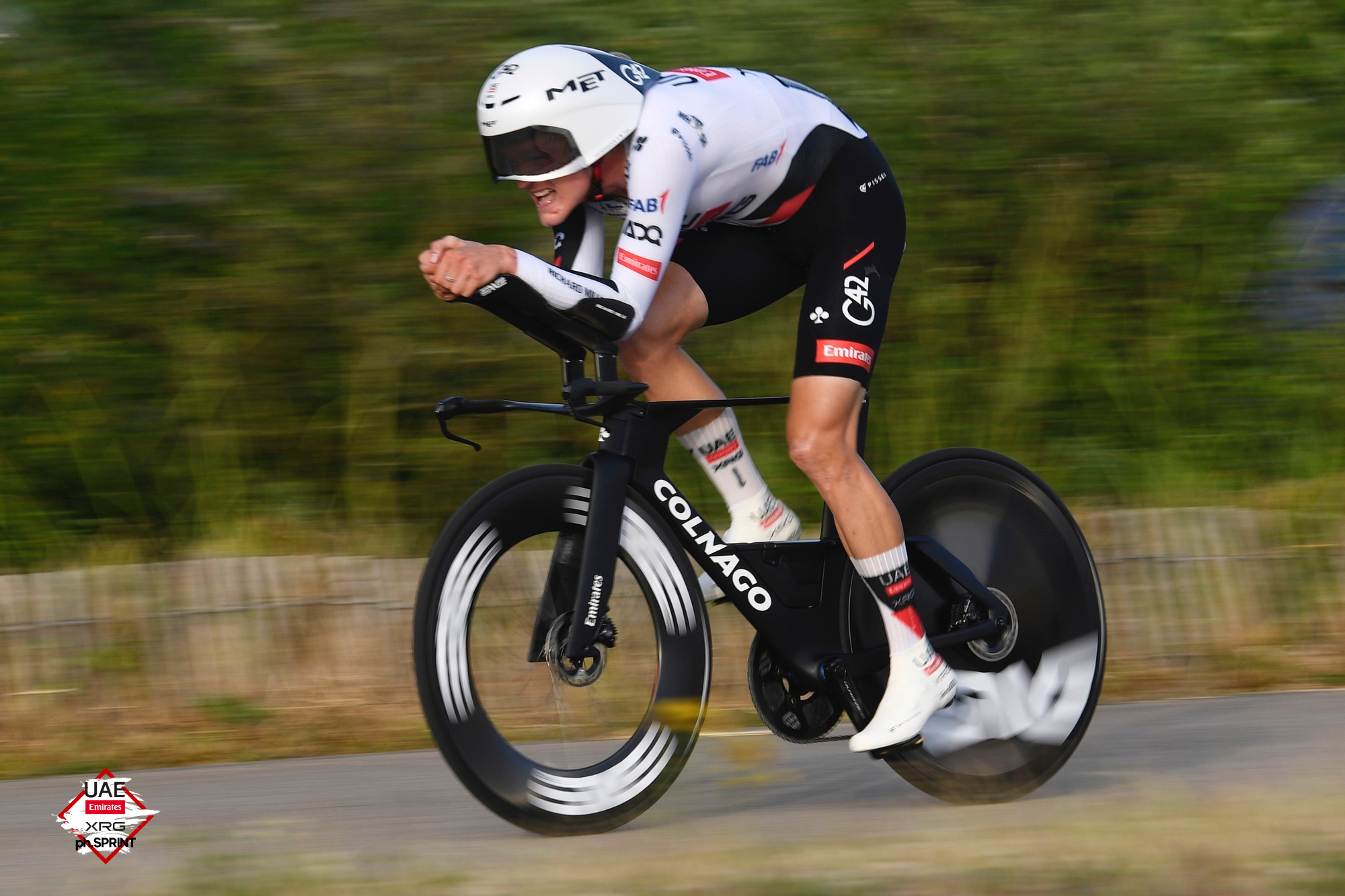 Julius Johansen powers to prologue victory at the Boucles de la Mayenne ...
